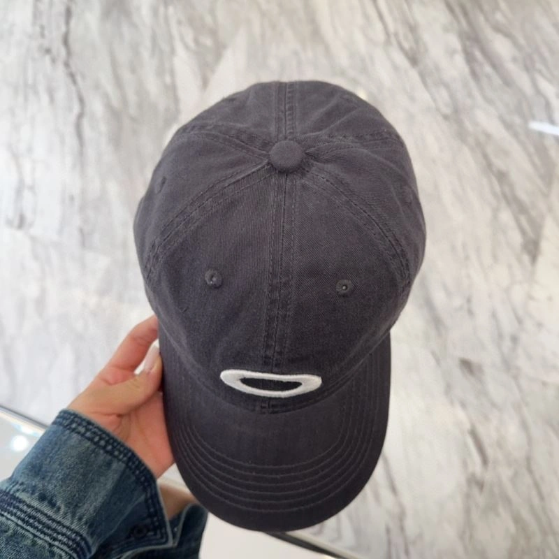 Top match Oakley Caps