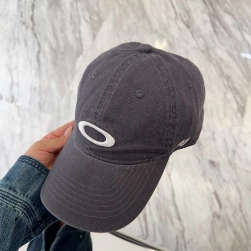Top match Oakley Caps