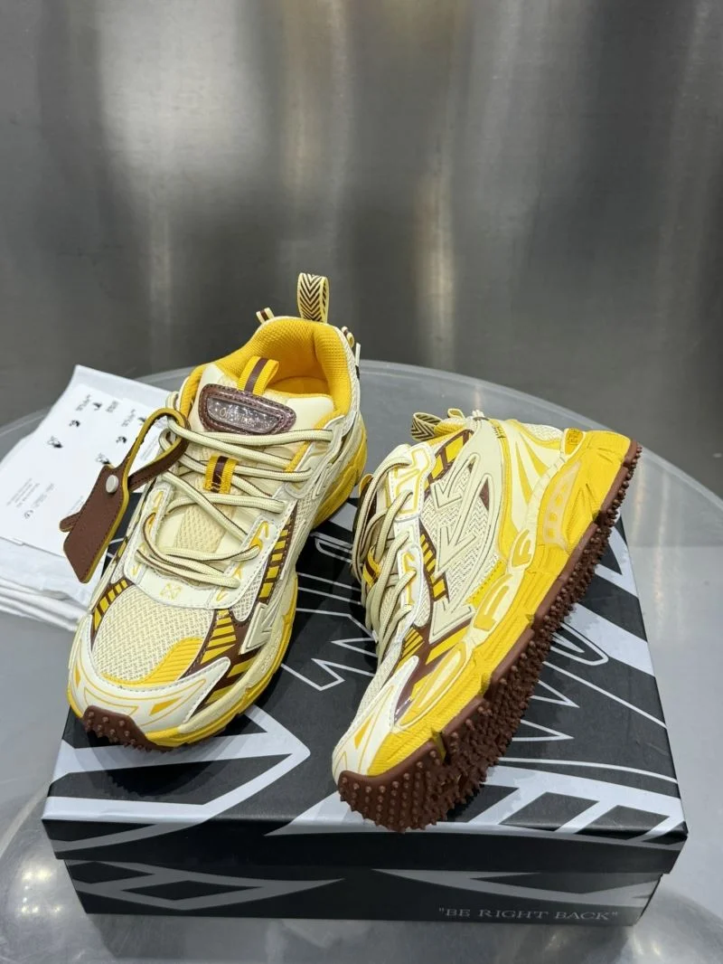 Accurate model Off White Shoes