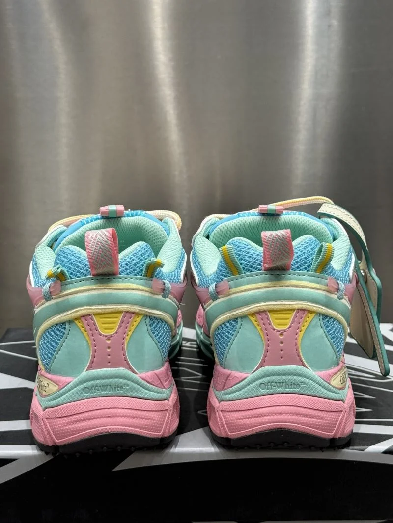 Top mirror Off White Shoes