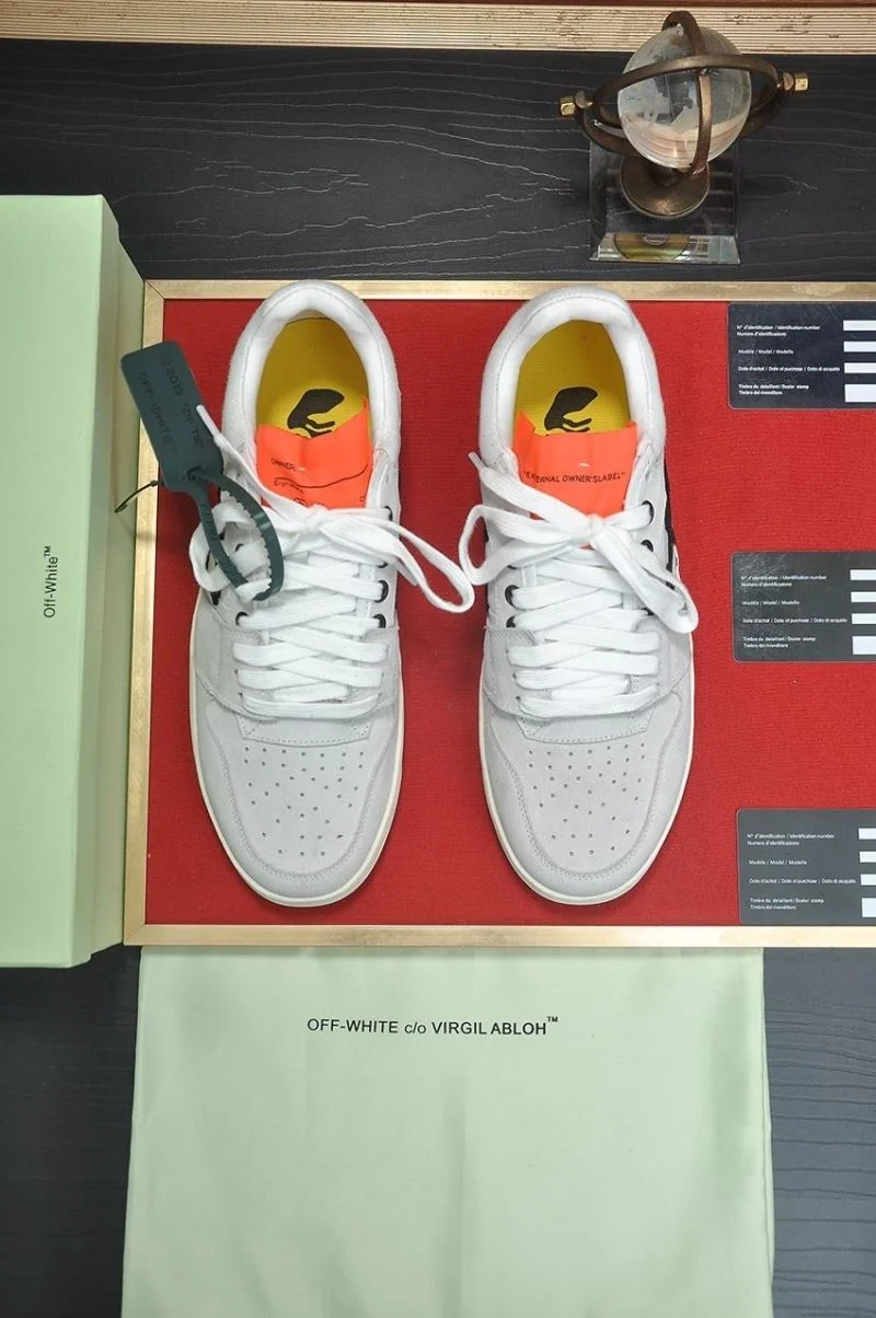 Brand-authenticated Off White Shoes