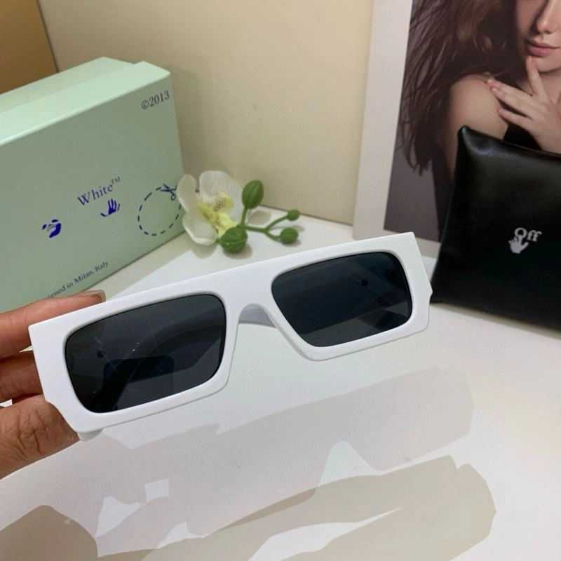 Bargain Off White Sunglasses