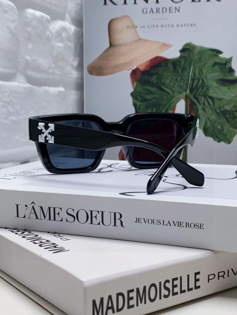 Brand-authenticated Off White Sunglasses