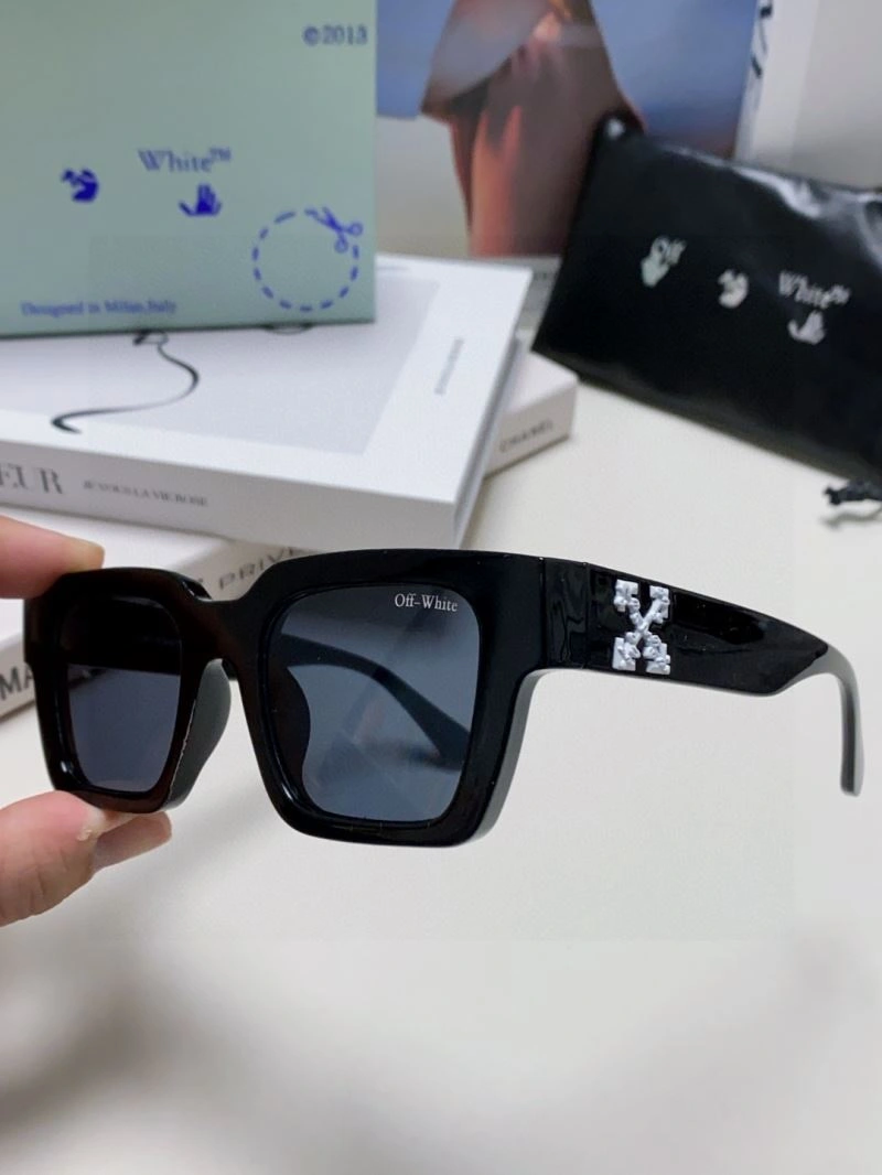 Brand-authenticated Off White Sunglasses