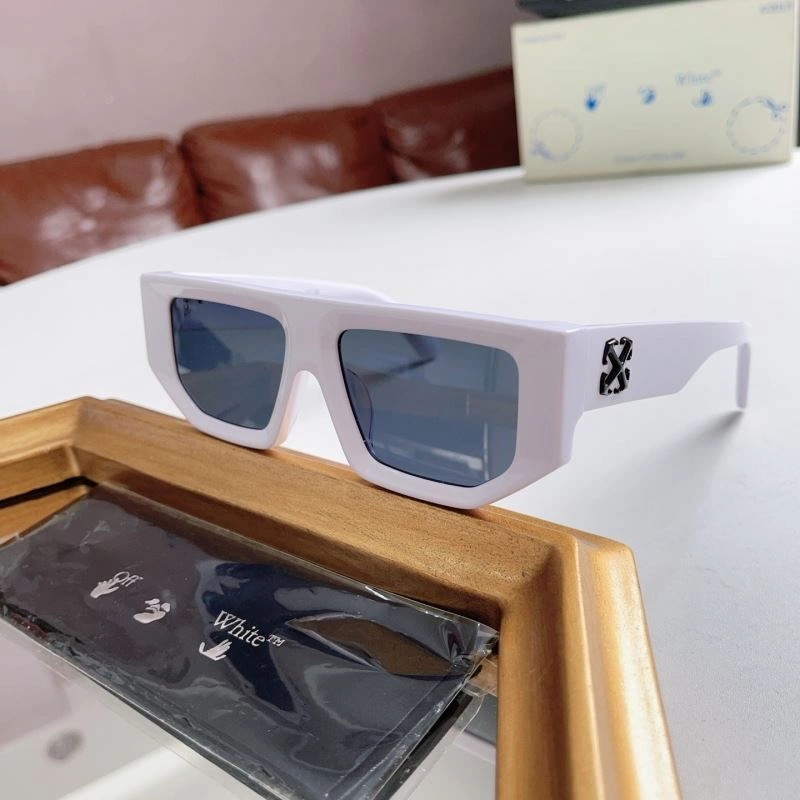Top mirror Off White Sunglasses
