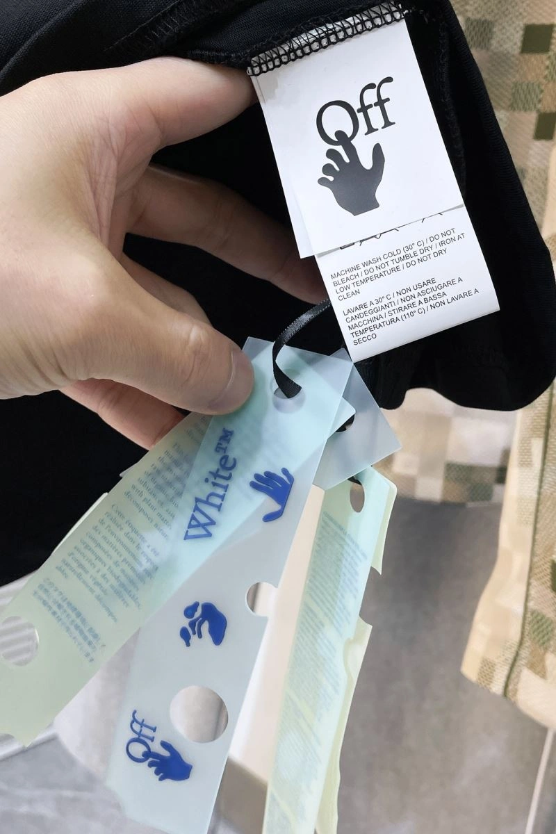 Low-cost Off White T-Shirts