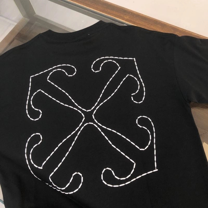 Brand-authenticated Off White T-Shirts