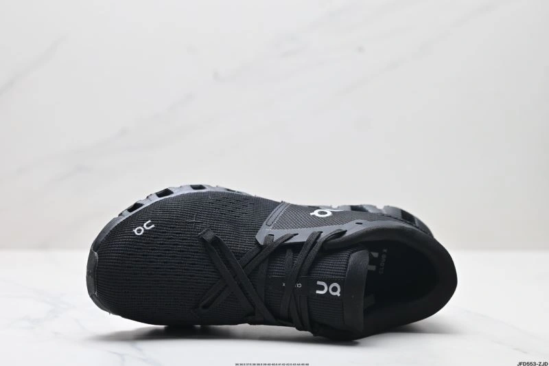Perfect replica On Running Shoes