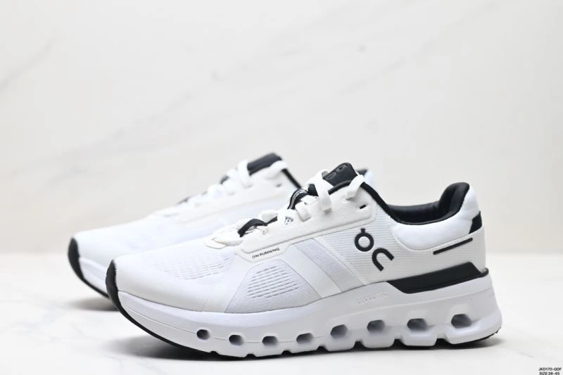 Top mirror On Running Shoes
