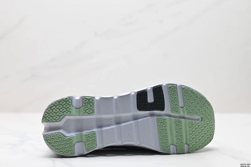Low-cost On Running Shoes