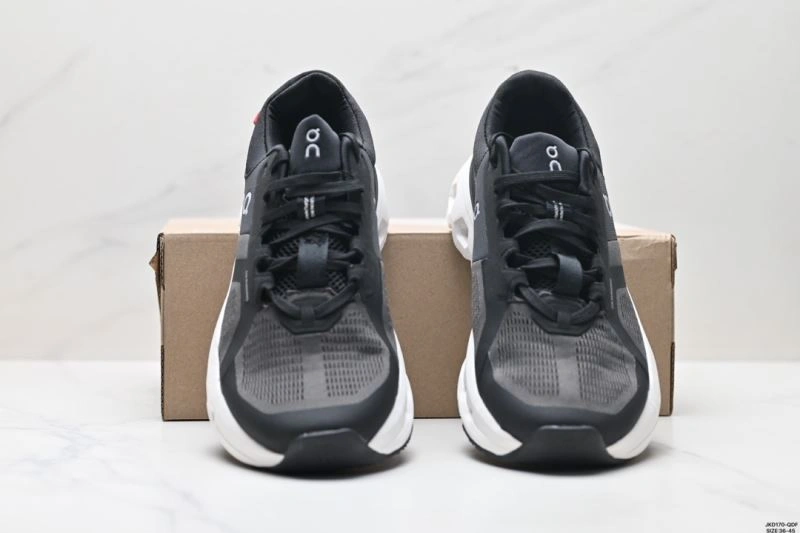 High fidelity On Running Shoes