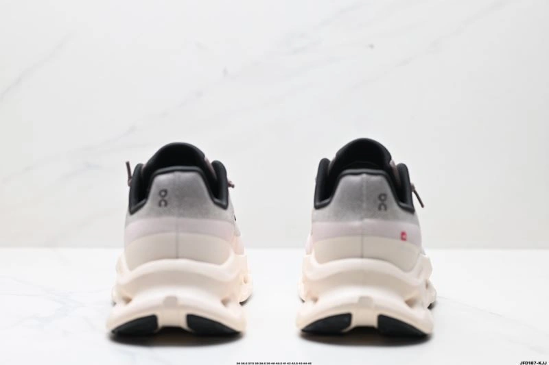 Brand-authenticated On Running Shoes