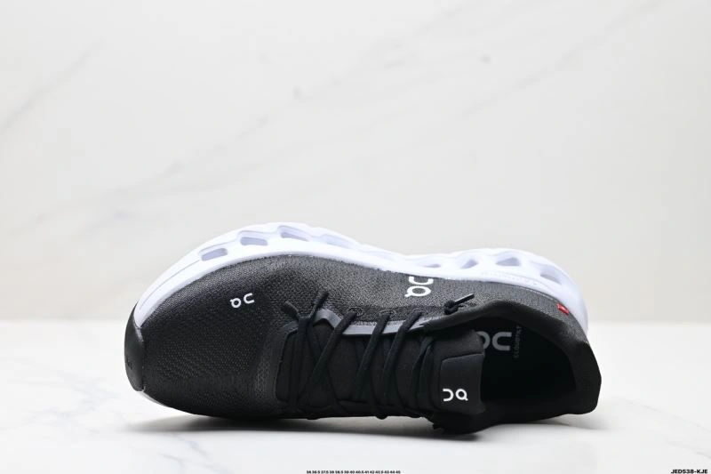 Top match On Running Shoes