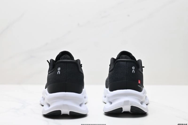Top match On Running Shoes
