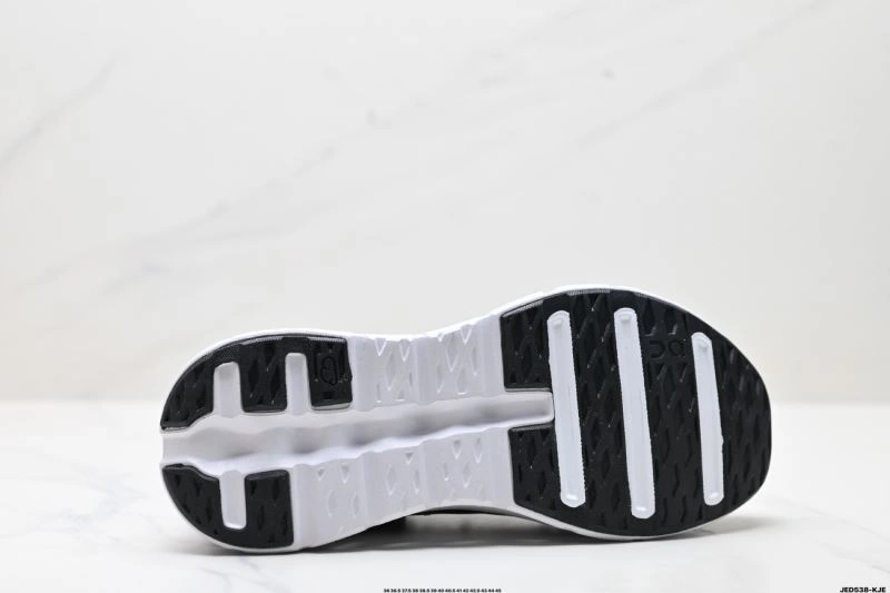 Top match On Running Shoes