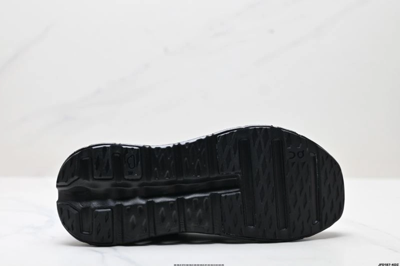 OEM On Running Shoes