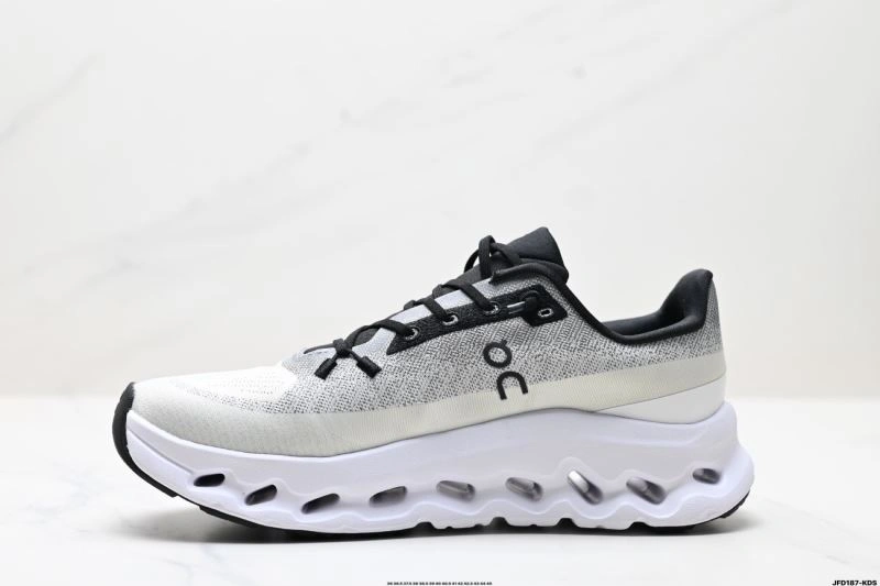 Low-cost On Running Shoes