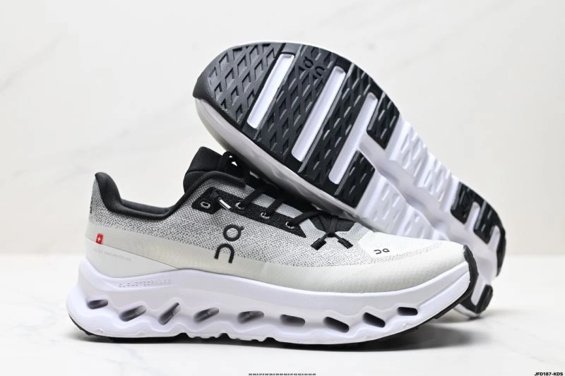 Low-cost On Running Shoes