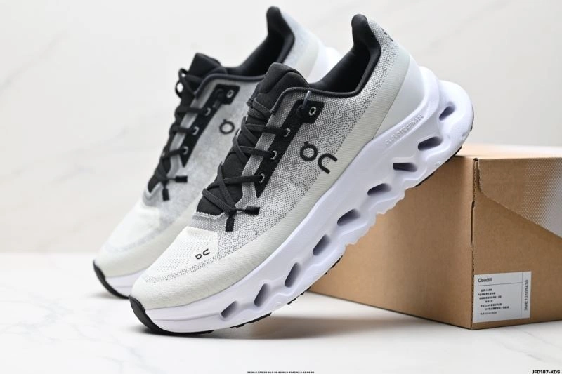 Low-cost On Running Shoes