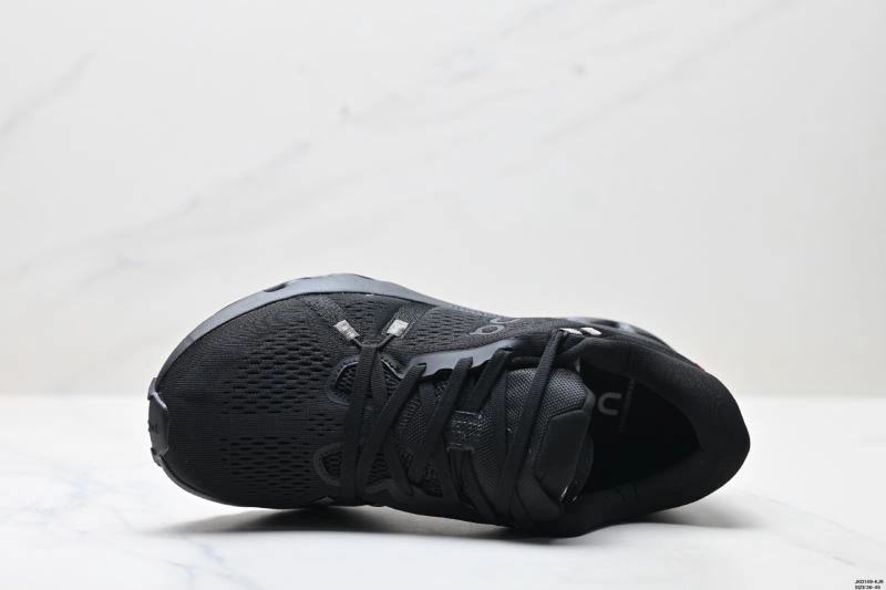 1:1 copy On Running Shoes