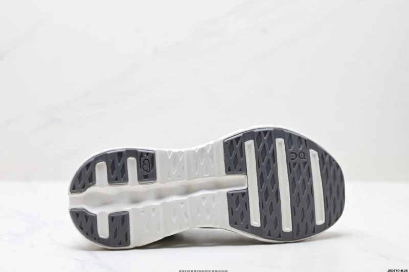 High fidelity On Running Shoes