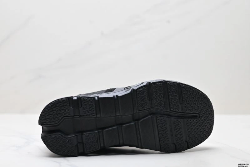 Mirror quality On Running Shoes