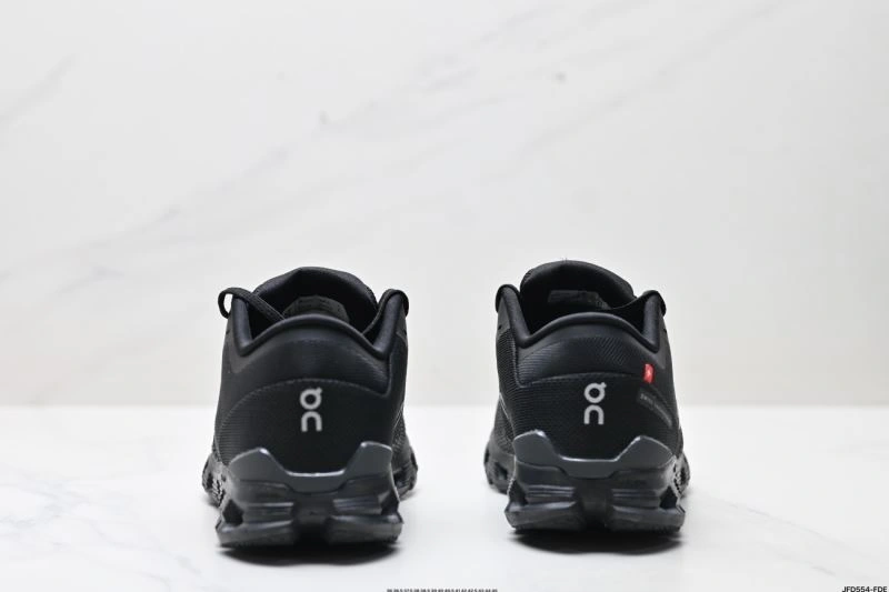 Top match On Running Shoes