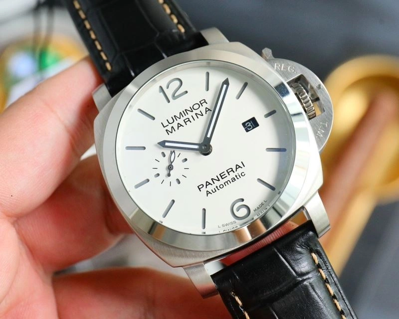 Bargain PANERAI Watches