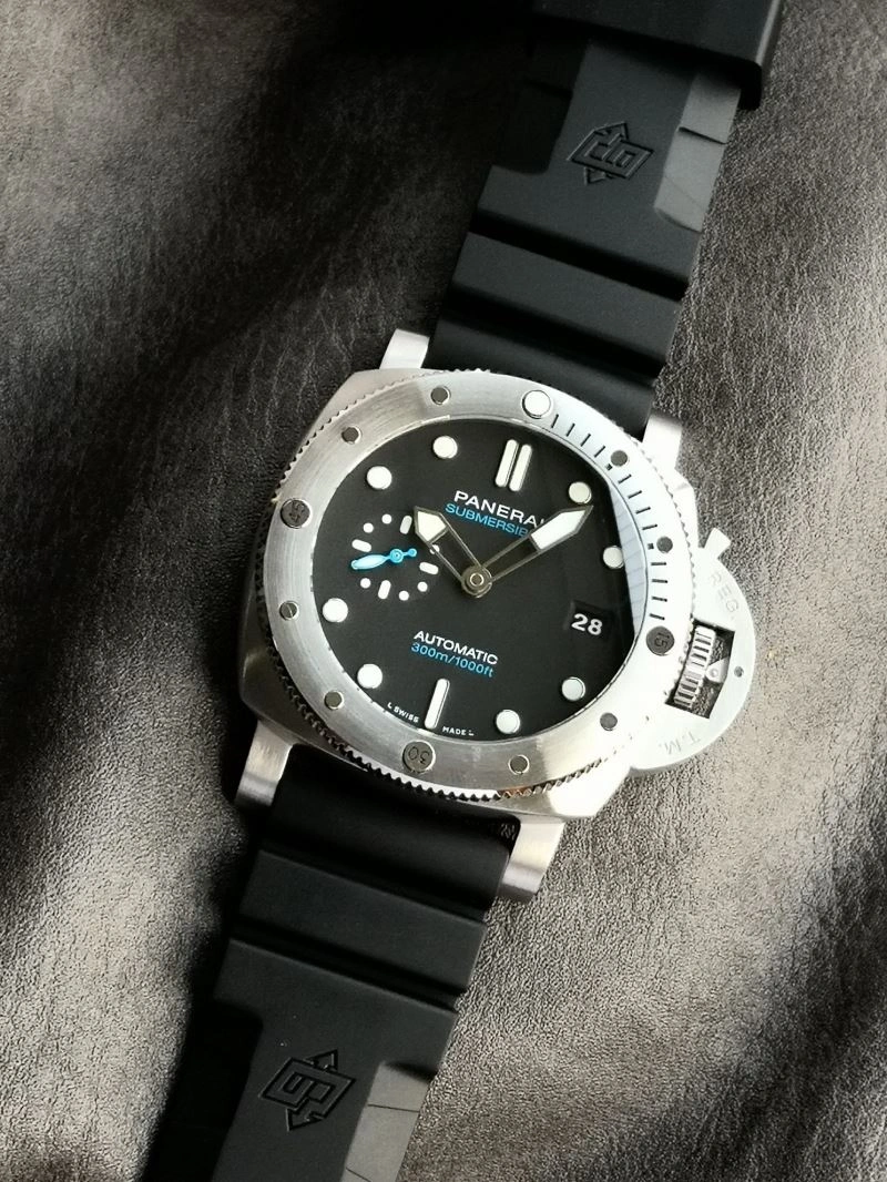 Official PANERAI Watches