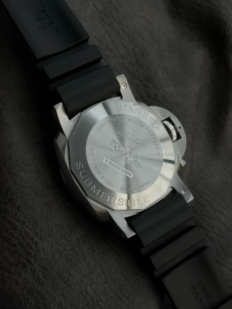 Official PANERAI Watches