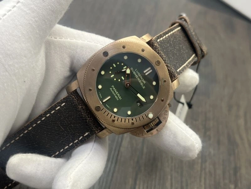 Exact replica PANERAI Watches
