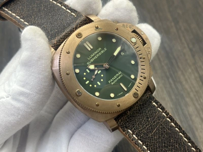 Exact replica PANERAI Watches