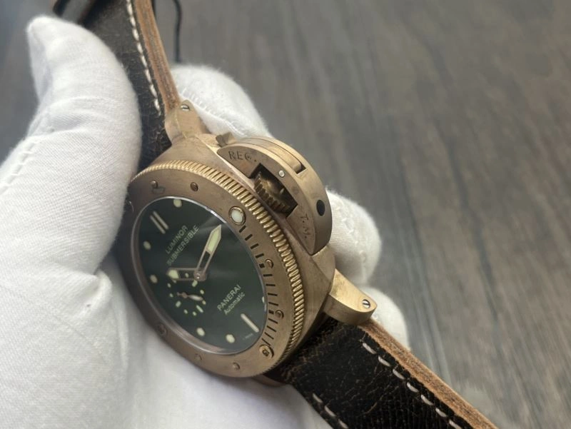 Exact replica PANERAI Watches