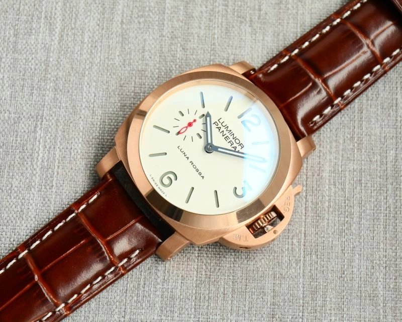 Low-cost PANERAI Watches