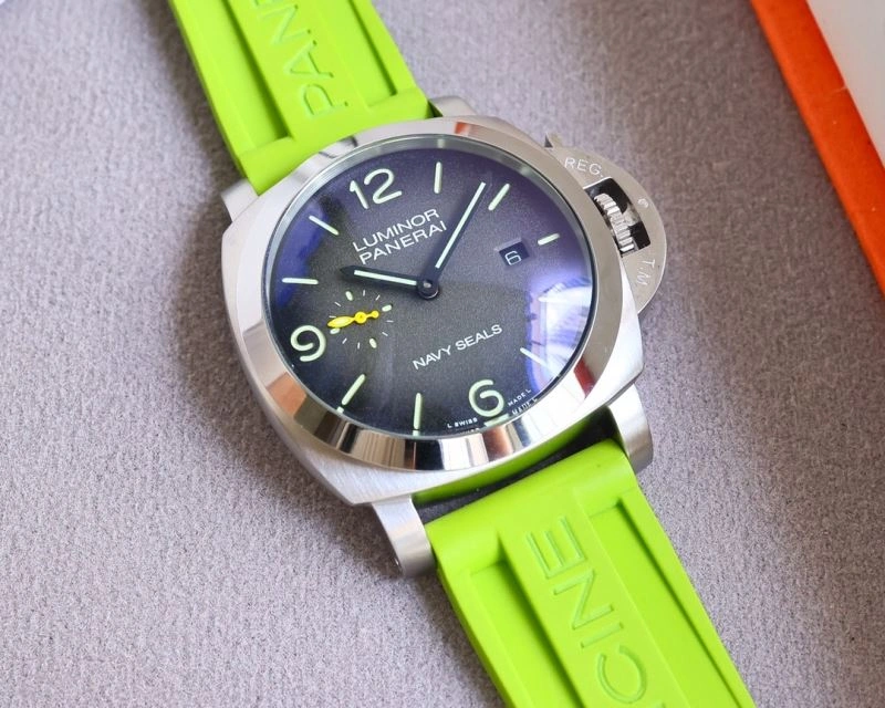 Bargain PANERAI Watches