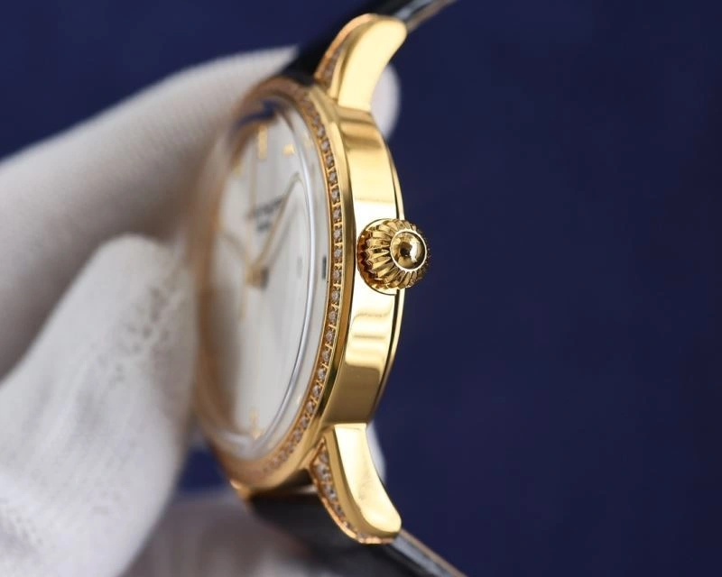 Indistinguishable PATEK PHILIPPE Watches
