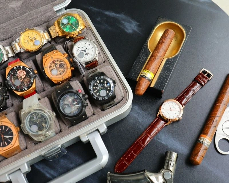 PATEK PHILIPPE Watches