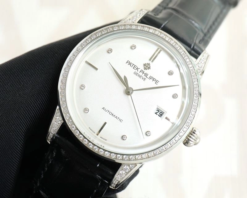 Brand-authenticated PATEK PHILIPPE Watches