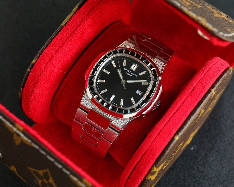 Top mirror PATEK PHILIPPE Watches