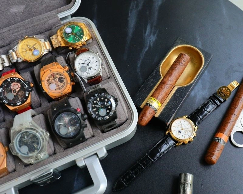 PATEK PHILIPPE Watches