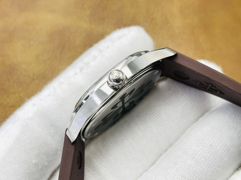 Brand-authenticated PATEK PHILIPPE Watches