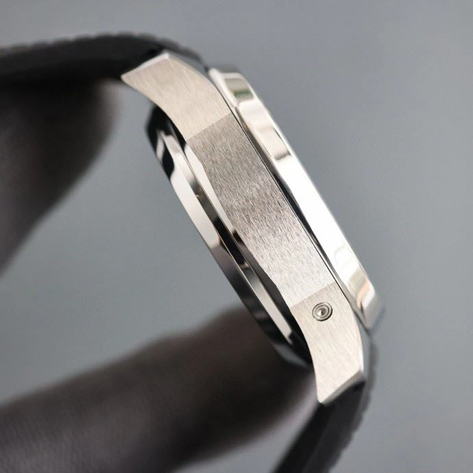 Brand-authenticated PATEK PHILIPPE Watches