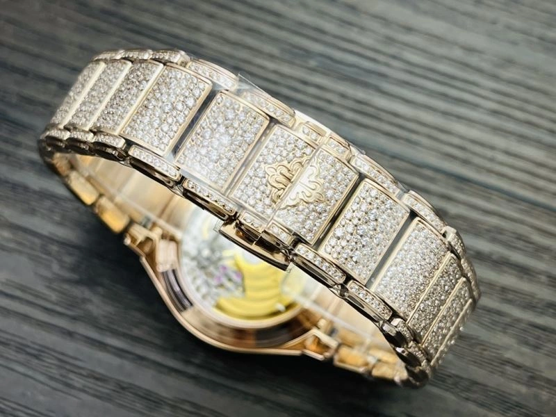 Indistinguishable PATEK PHILIPPE Watches