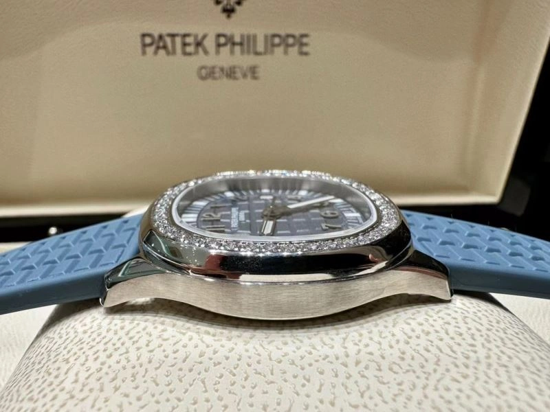 Bargain PATEK PHILIPPE Watches