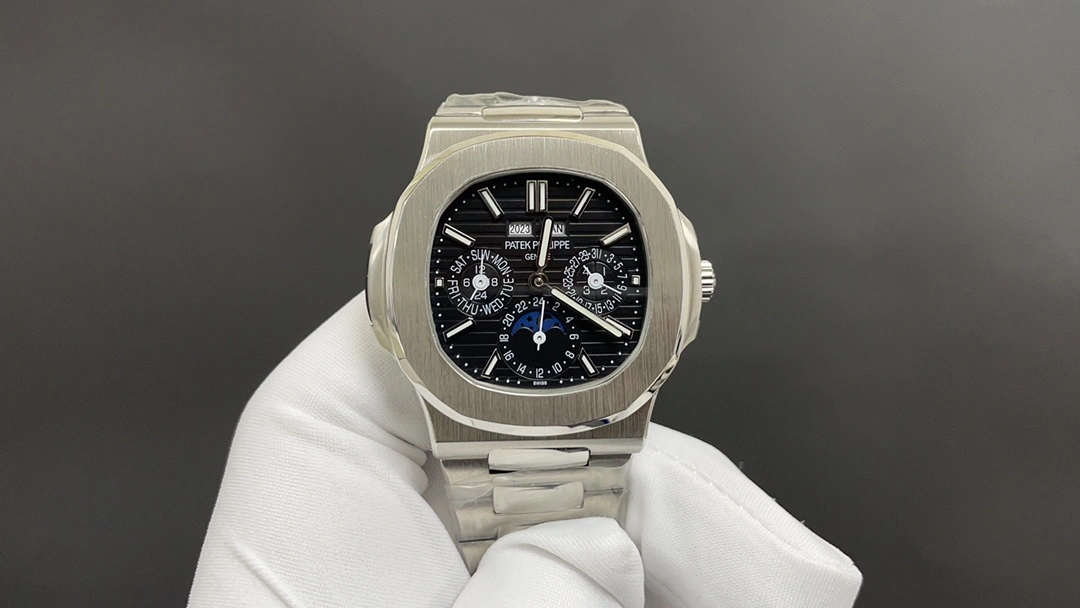 PATEK PHILIPPE Watches