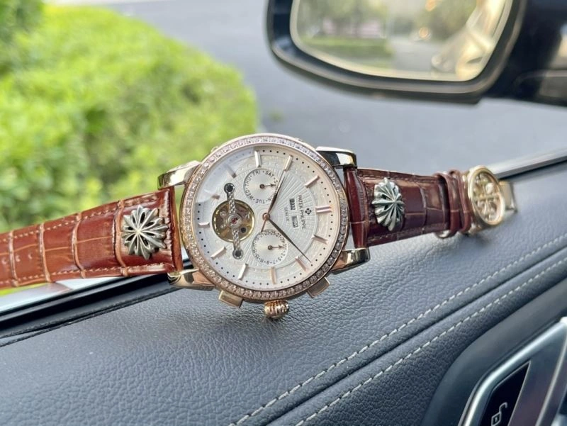 Reasonably priced PATEK PHILIPPE Watches