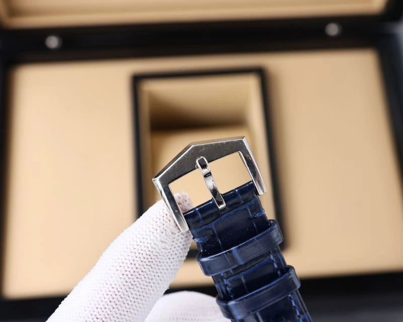 Indistinguishable PATEK PHILIPPE Watches