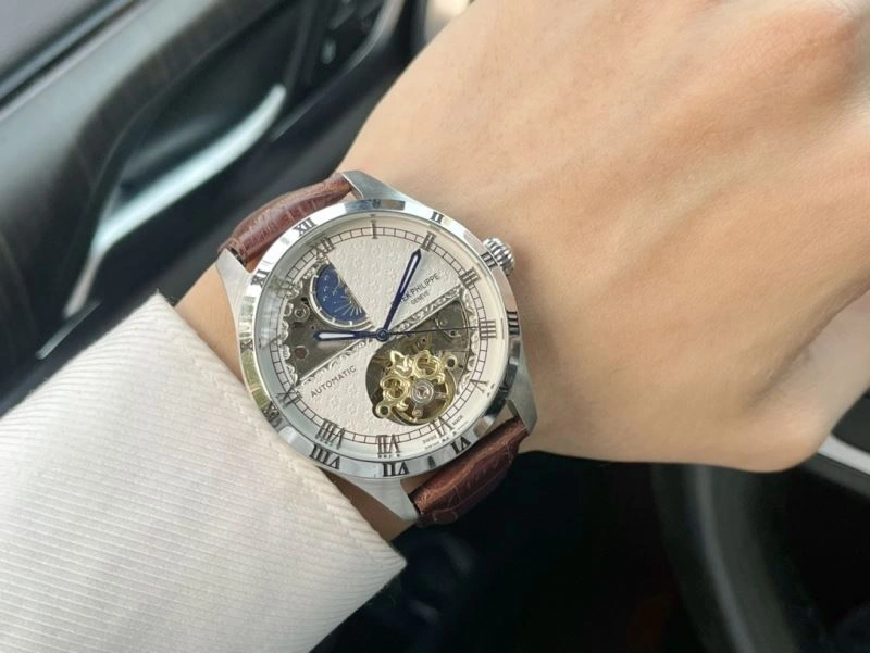 Inexpensive PATEK PHILIPPE Watches