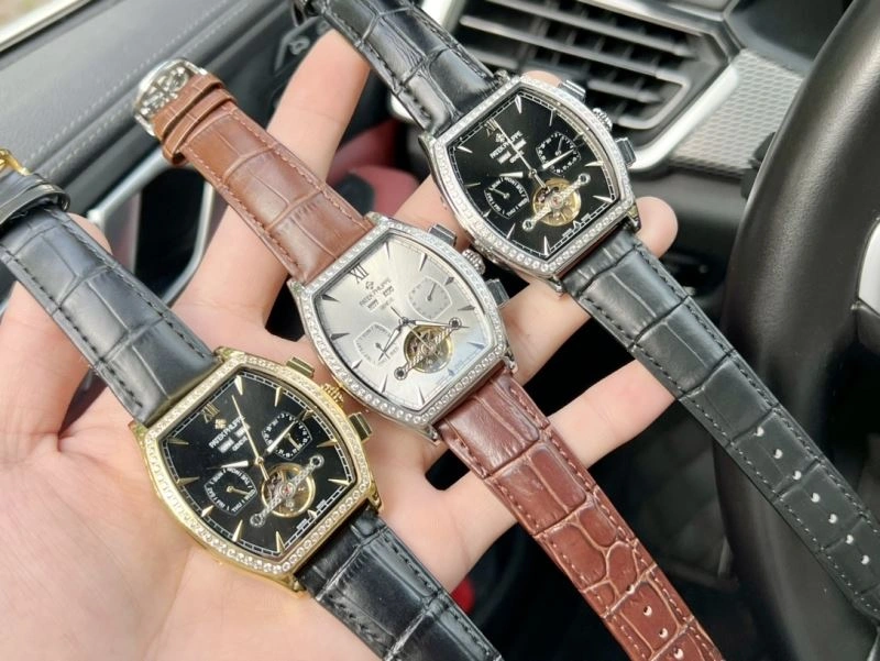 Reasonably priced PATEK PHILIPPE Watches