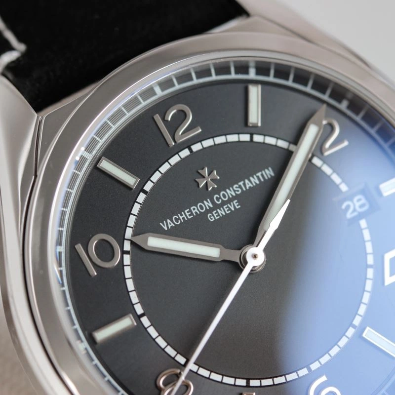 Brand-authenticated PATEK PHILIPPE Watches